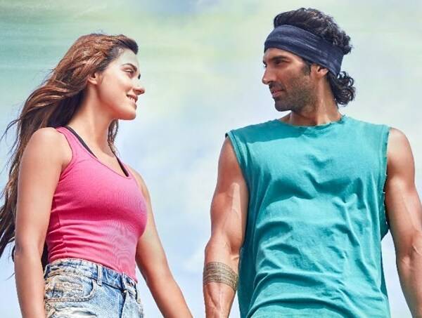 Humraah Lyric Video Malang Aditya Roy Kapoor Disha Patani | Galatta