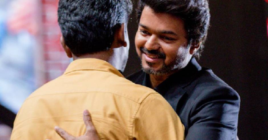 Rathna Kumar requests people to watch Contagion movie Corona