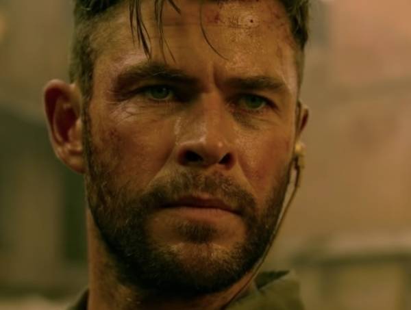 Chris Hemsworth Talks About Crazy Car Chase In Extraction