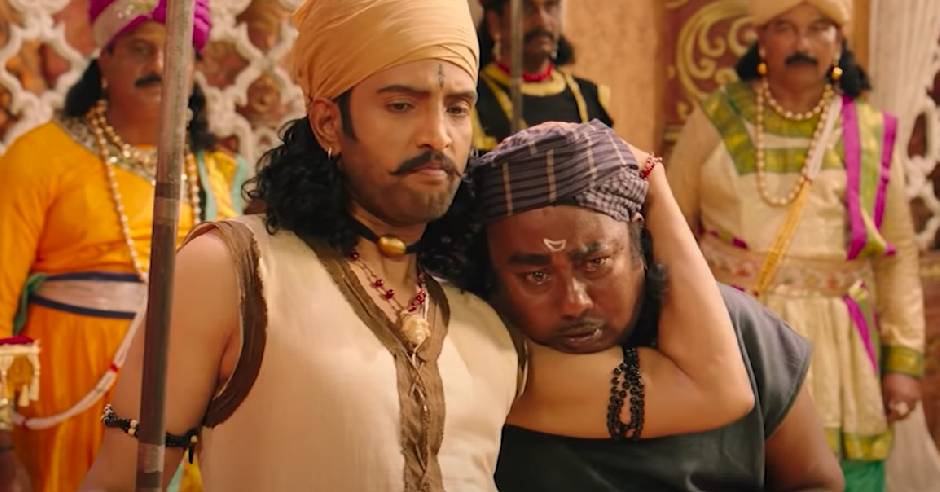 Santhanam Biskoth Sneak Peek New Comedy Scene Baahubali Spoof